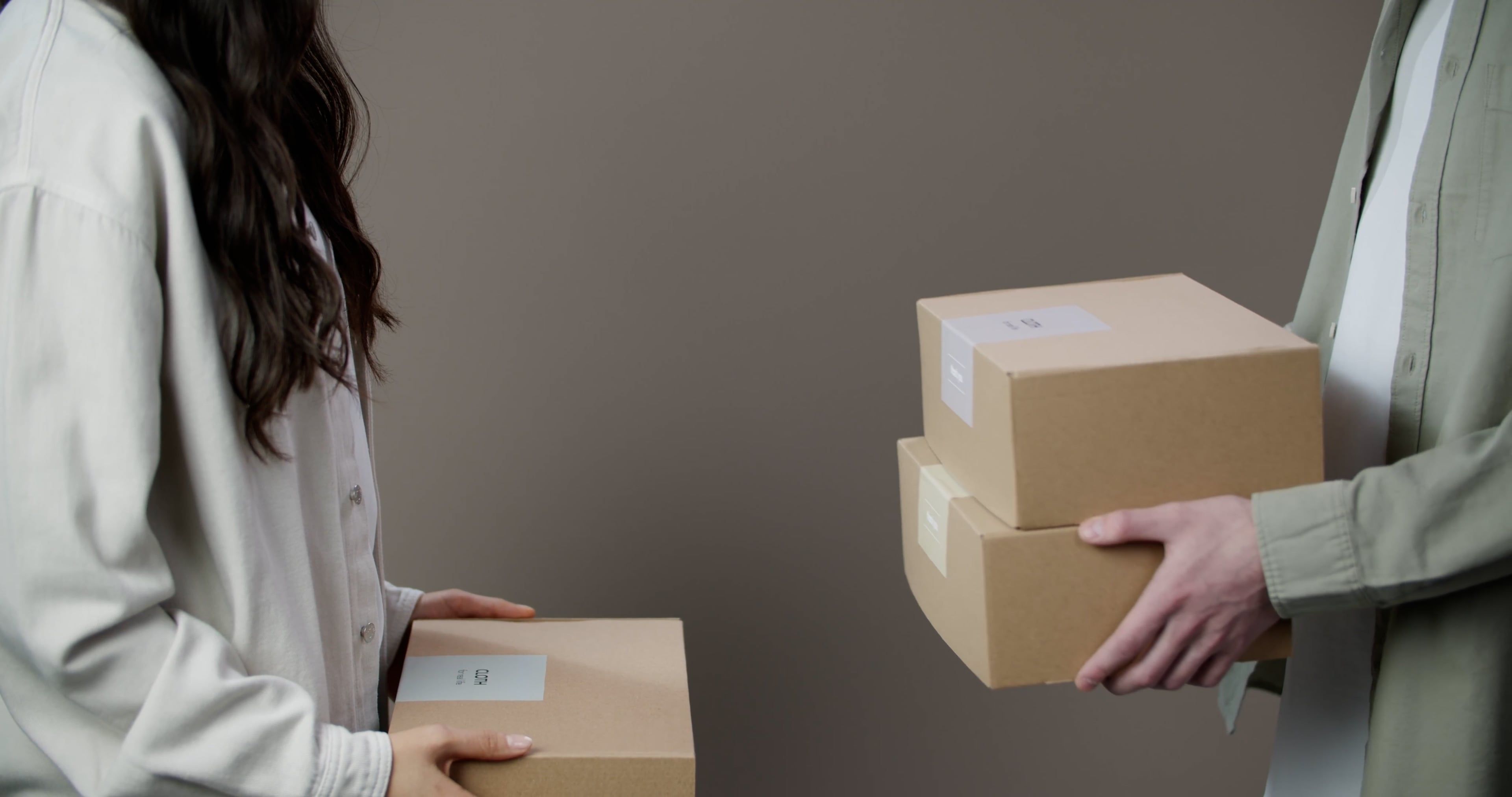 Company Packaging Videos, Download The BEST Free 4k Stock Video Footage ...