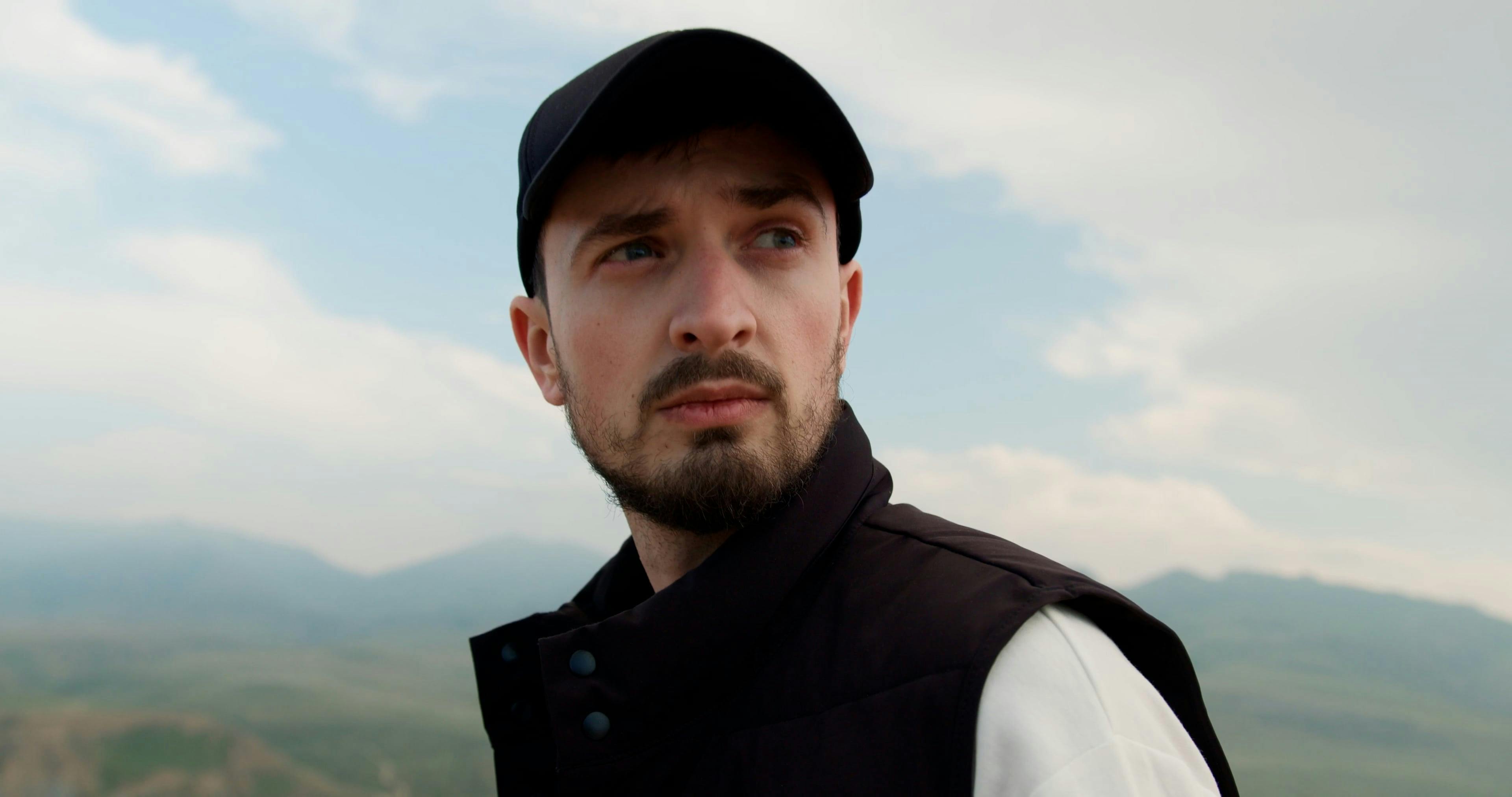 Tourist Profile Picture Videos, Download The BEST Free 4k Stock Video ...