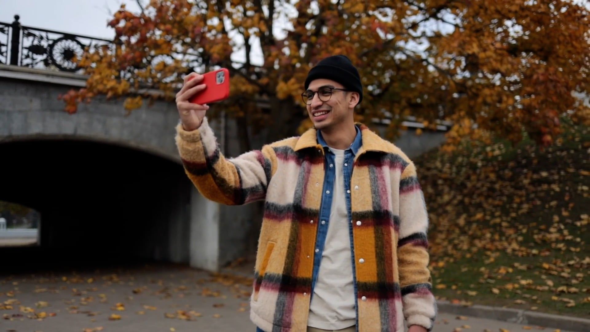 Snapchat Influencer Videos, Download The BEST Free 4k Stock Video ...