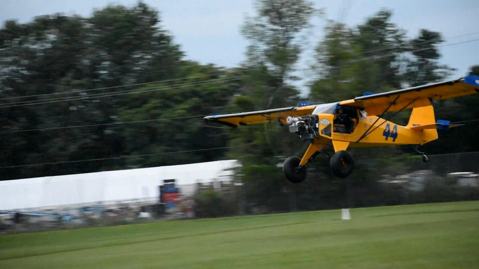 Airplane Show Videos, Download The BEST Free 4k Stock Video Footage ...