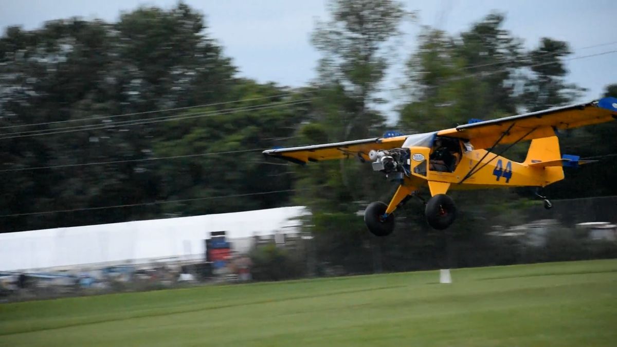 Plane Show Videos, Download The BEST Free 4k Stock Video Footage ...